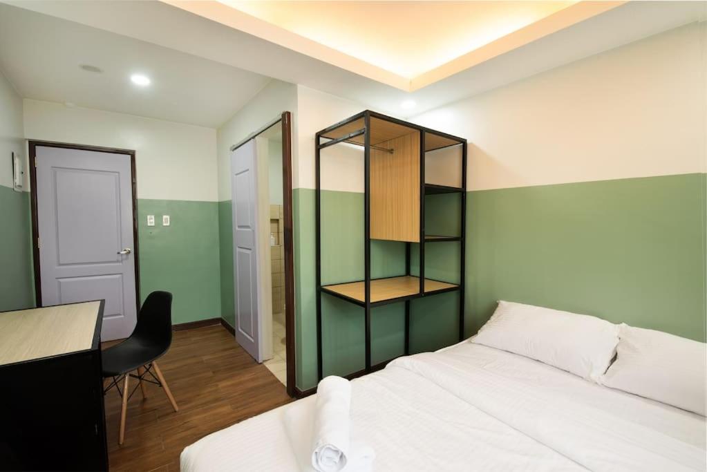 St. Marvin Studio Makati M209, Manila (updated prices 2025)