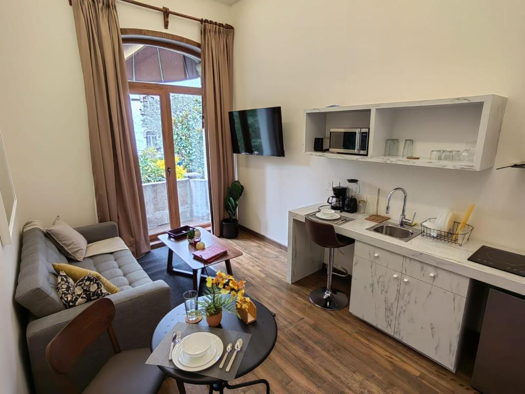 Casa Niza Suites, Mexico City (updated prices 2025)