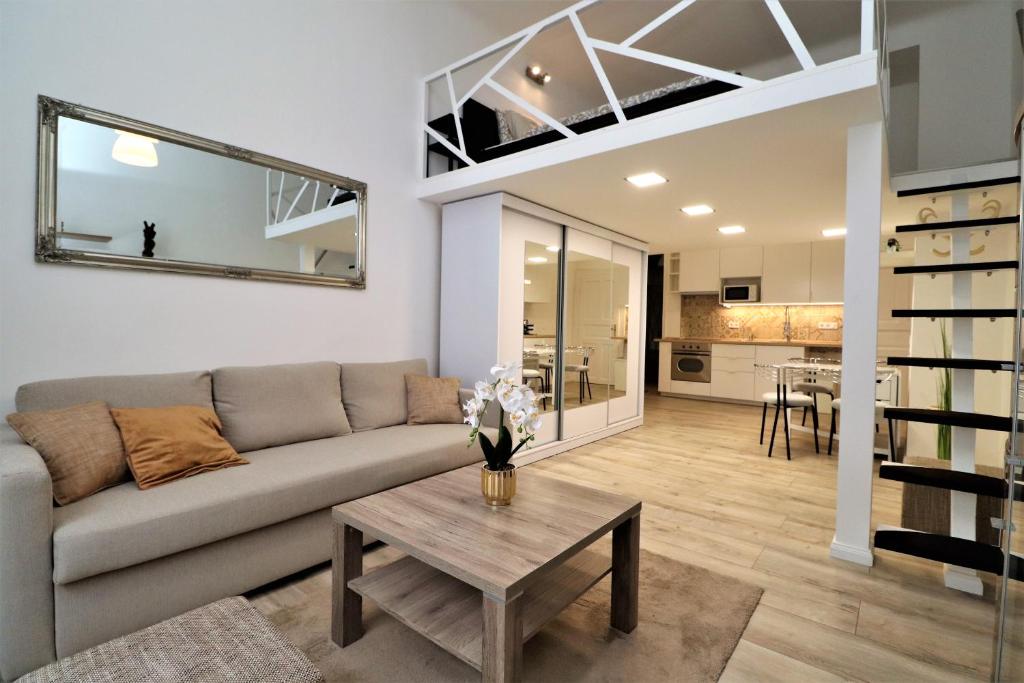 Roxy Stúdio 4A, Budapest (updated prices 2025)