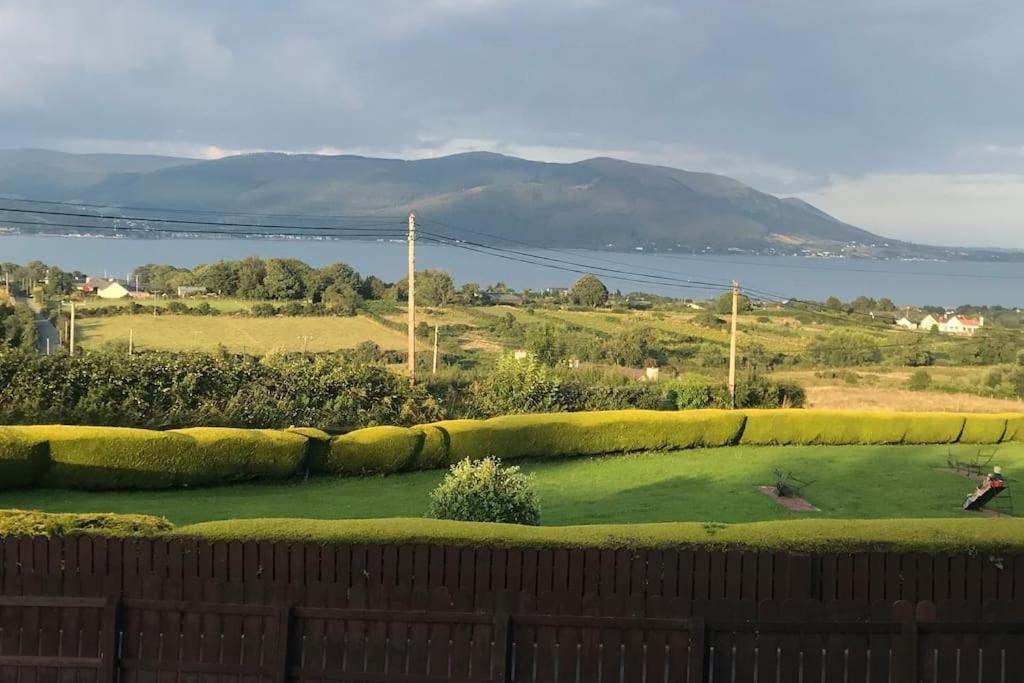 An Sconna., Ó Méith (updated prices 2025)