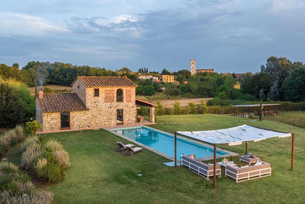 Tuscany Farmhouse