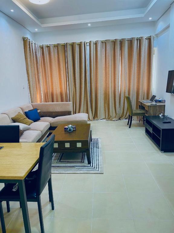 Ayo’s apartment, Dubai (updated prices 2025)