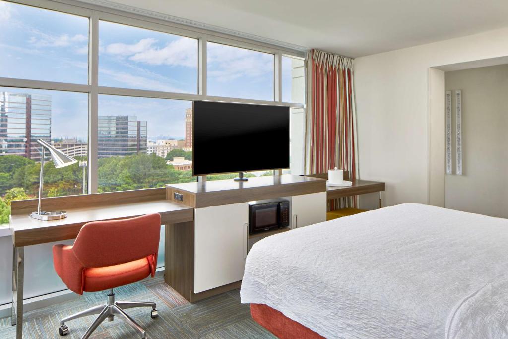 Hampton Inn & Suites Atlanta-Midtown, Ga, Atlanta (updated prices 2025)