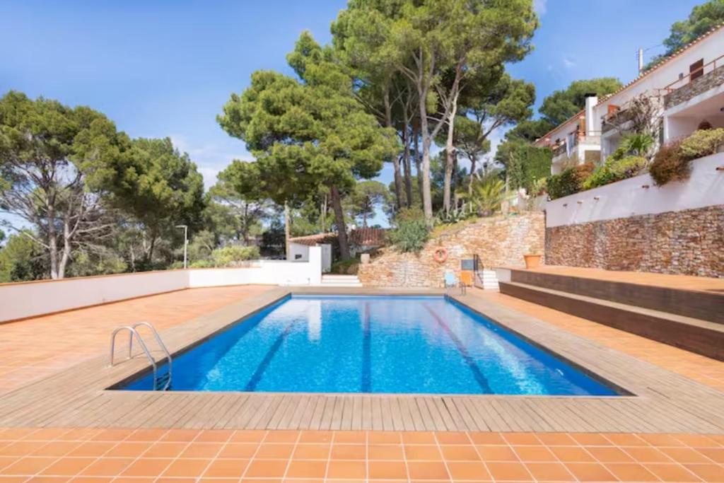 Begur-Sa Tuna-Costa Brava-Rent House with Pool, Begur (tarifs ...