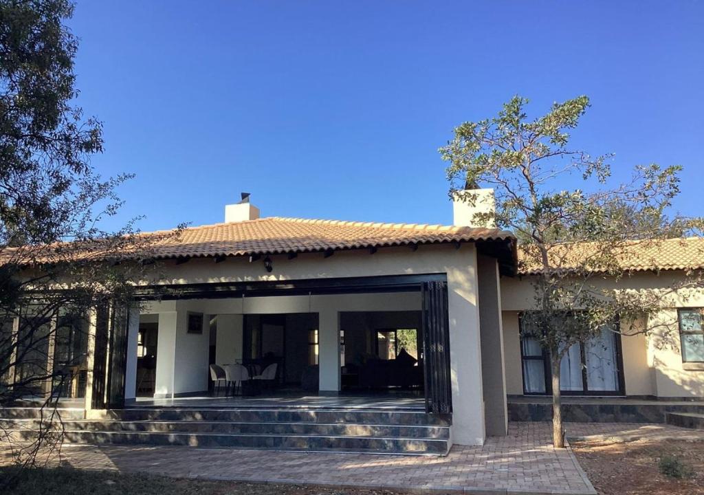 256 Element 5 Bedroom, Moheme (updated prices 2026)