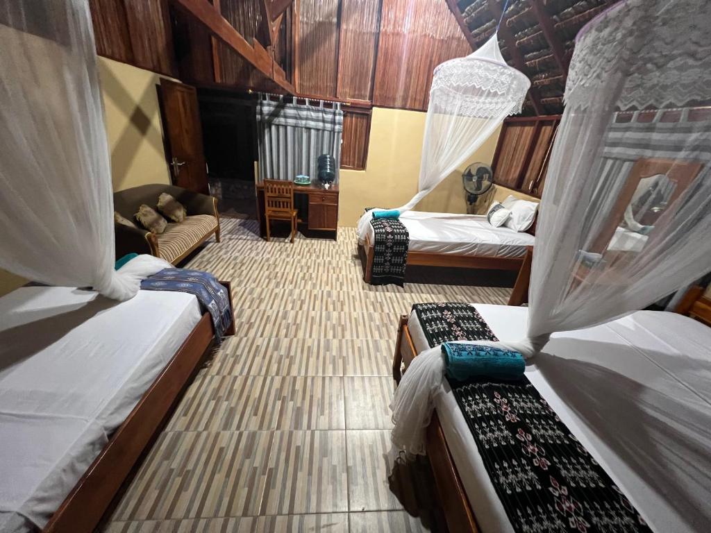 Lualemba Bungalow Resort, Nembrala (updated prices 2025)