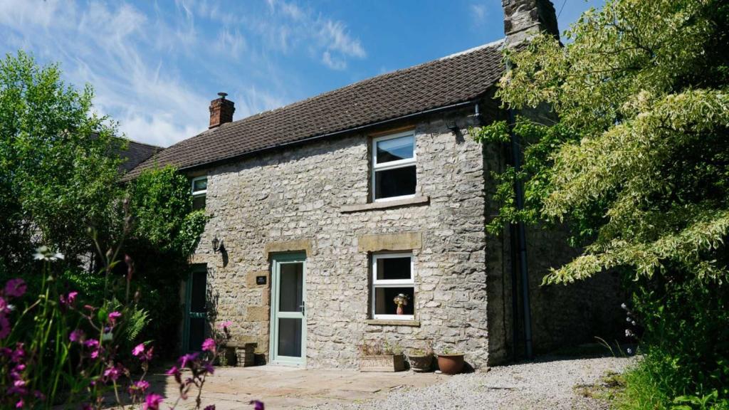 Rose Cottage, Buxton (updated prices 2026)