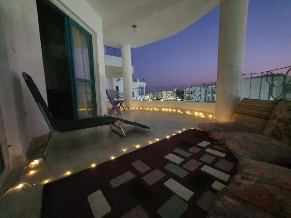 Relaxed sea view, Raʼs Matarma (updated prices 2024)