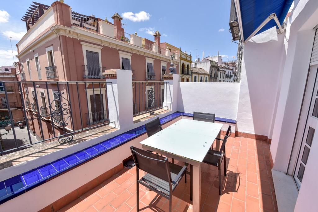 Alohamundi Pureza II, Seville (updated prices 2025)