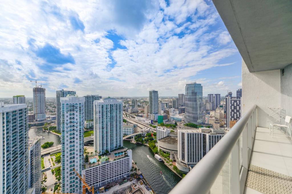 Luxury 45th Floor Suite at Icon, Miami (updated prices 2025)