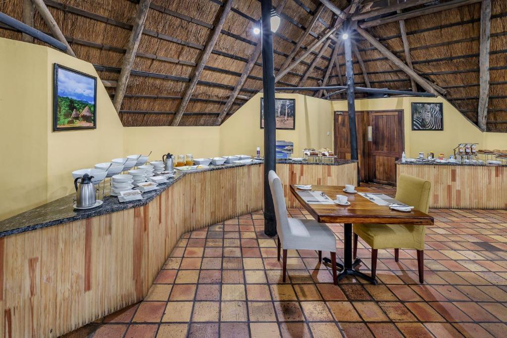 Protea Hotel by Marriott Lusaka Safari Lodge, Chisamba (updated prices ...