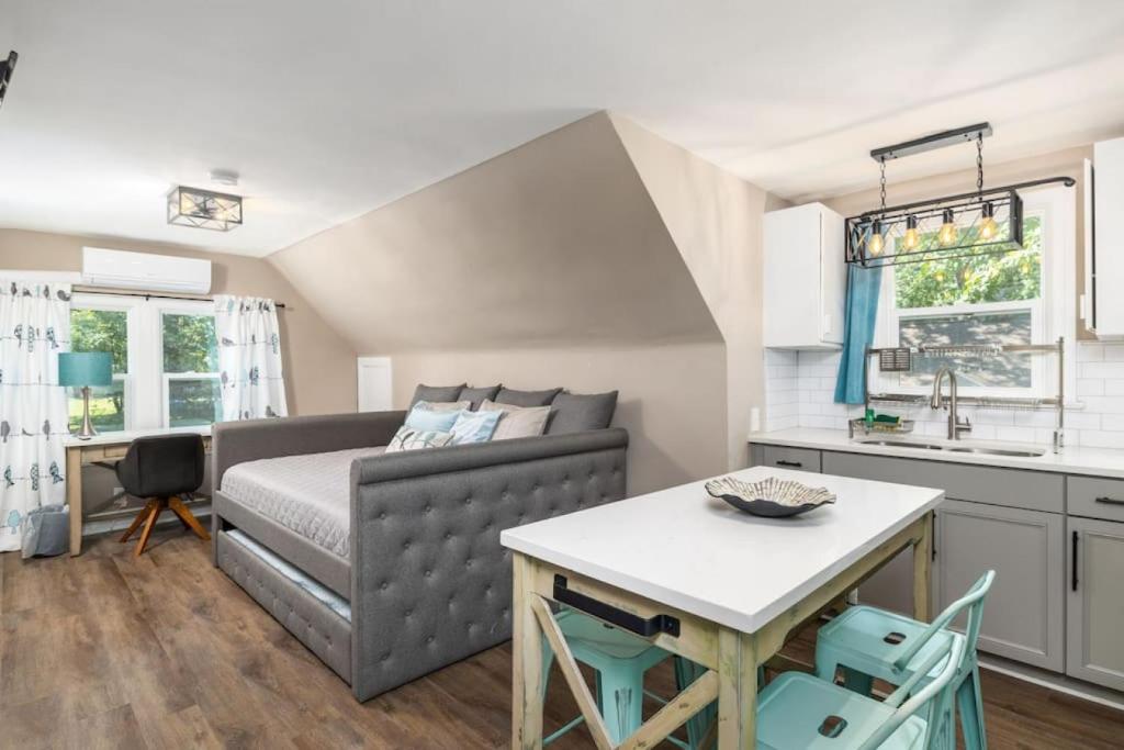 Serenity Studio, Adorable and Spacious Studio with Full Kitchen, High ...