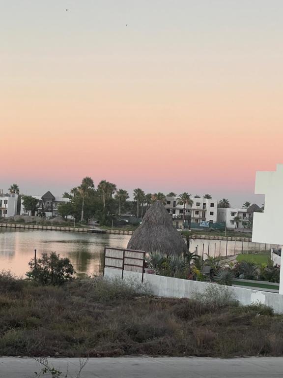 Linda vista, Altata (updated prices 2025)