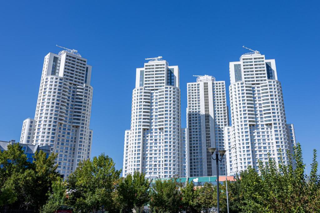 16th Floor Sky View Condo With Pool And Fitness, Skopje (updated prices ...