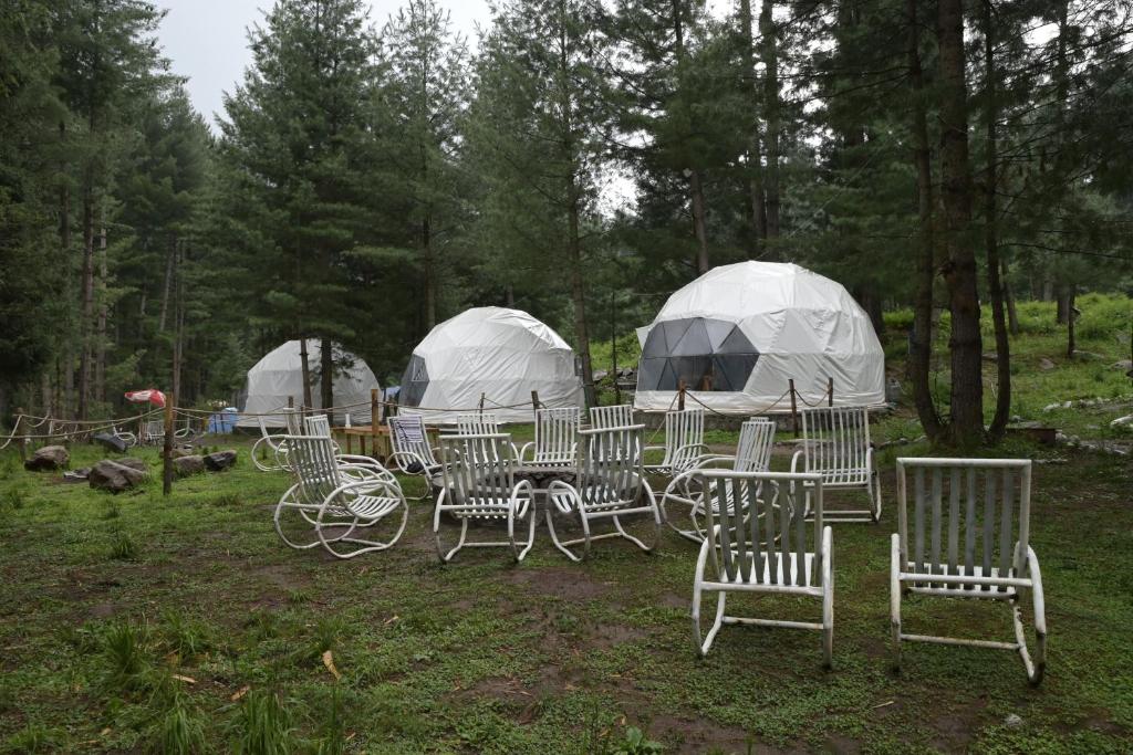 Khanabadosh Glamps Kumrat, Tāl (updated prices 2024)