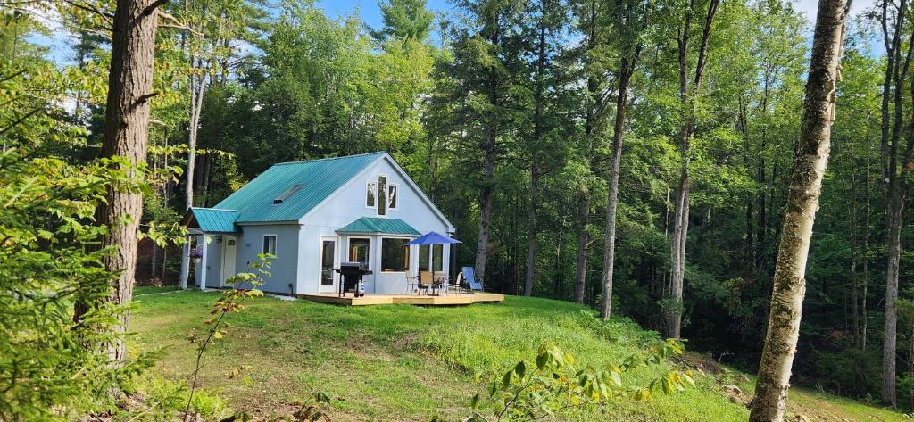 Magical Retreat Cottage. Vermont Cabin Getaway, South Newfane ...
