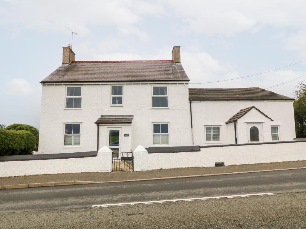 Hendy, Amlwch (updated prices 2026)
