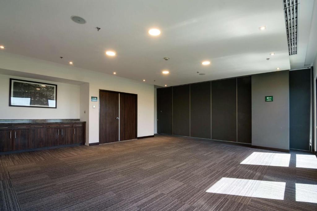 Hampton Inn By Hilton San Luis Potosi, San Luis Potosí (precios ...