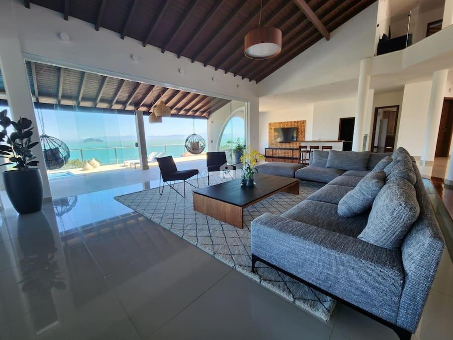 Casa de temporada Casa Espetacular - Melhor vista e pôr do sol em ...