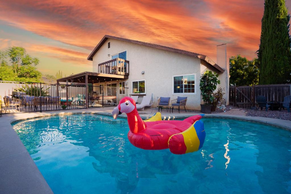 Safari Legoland Pool Resort, Escondido (updated prices 2026)