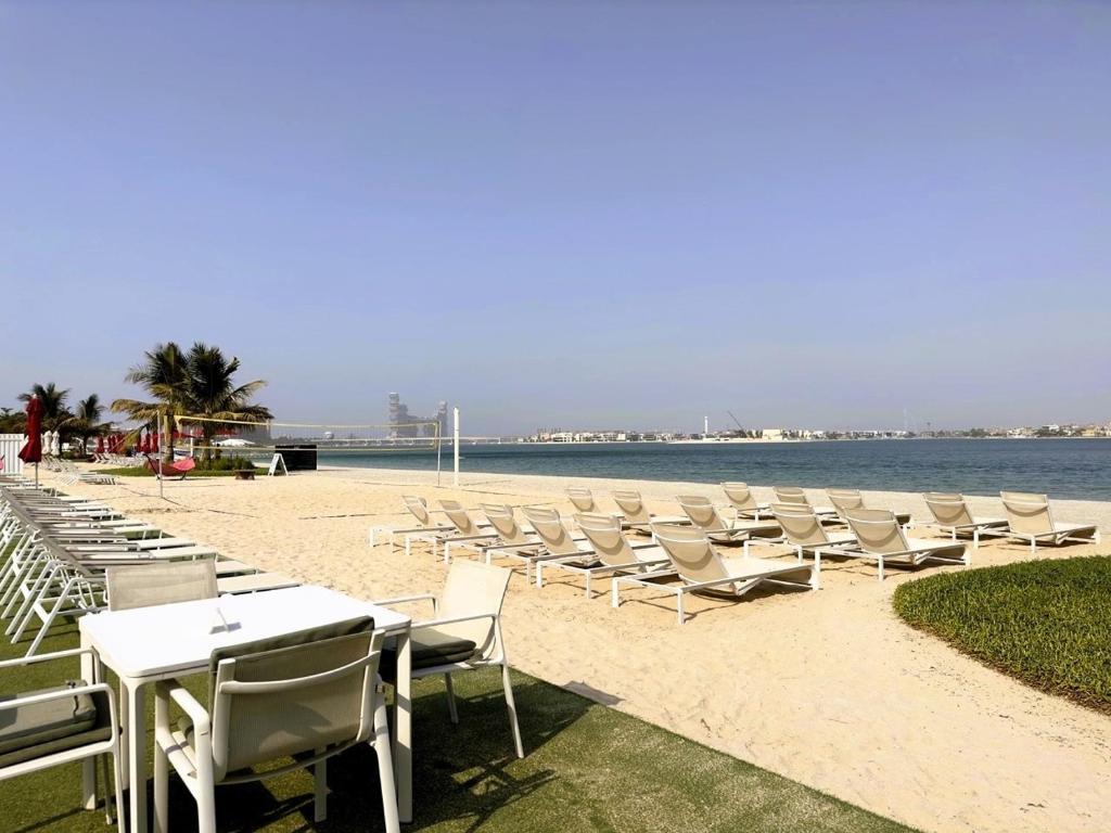 The 8, Palm Jumeirah - Mint Stay, Dubai (updated prices 2025)