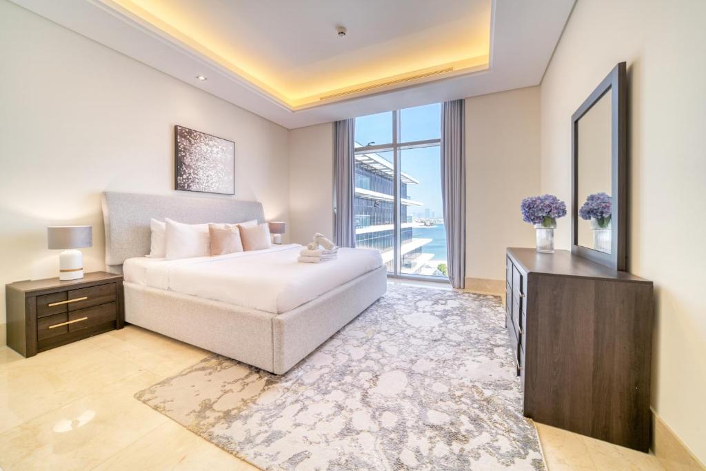 The 8, Palm Jumeirah - Mint Stay, Dubai (updated prices 2025)