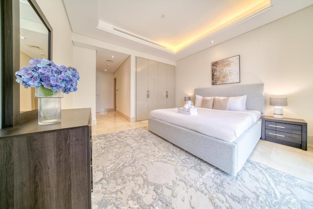 The 8, Palm Jumeirah - Mint Stay, Dubai (updated prices 2025)