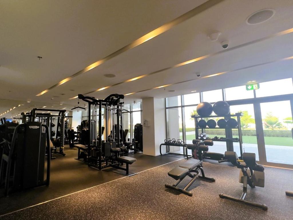 The 8, Palm Jumeirah - Mint Stay, Dubai (updated prices 2025)