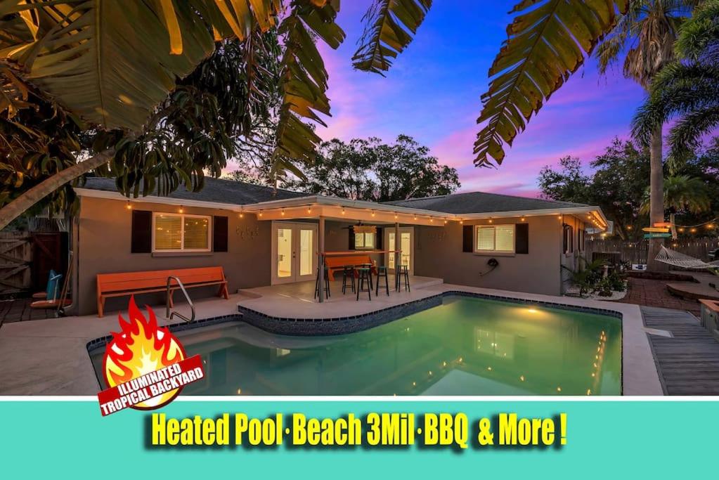 Heated Pool House: Beach 3Miles · Bar · BBQ & GYM!, Largo ...