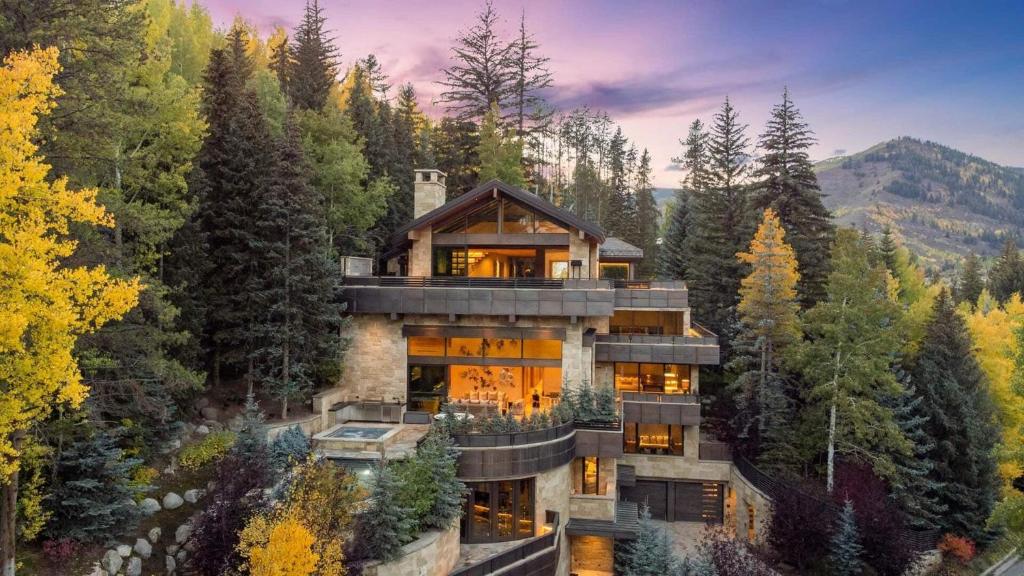 100 Vail Road, Vail (updated prices 2025)