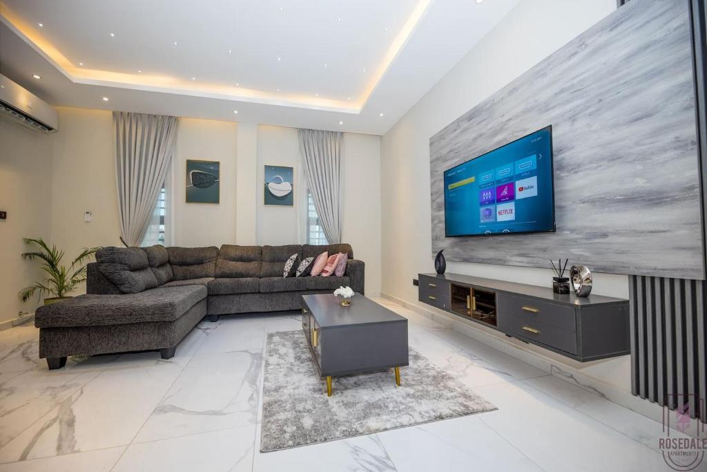 2-BEDROOM URBAN ELEGANCE, Accra – Aktualisierte Preise für 2024