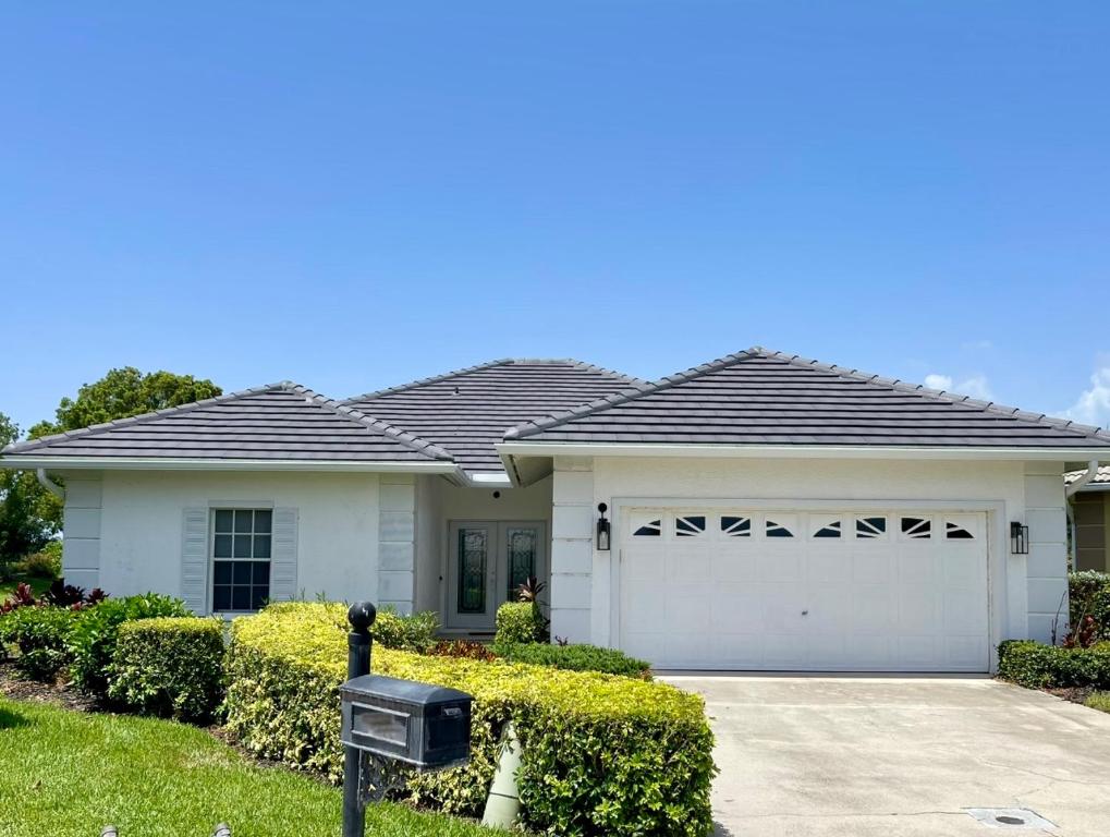 Lely Resorts Villa in beautiful Naples, Florida- "Lely Players Club ...