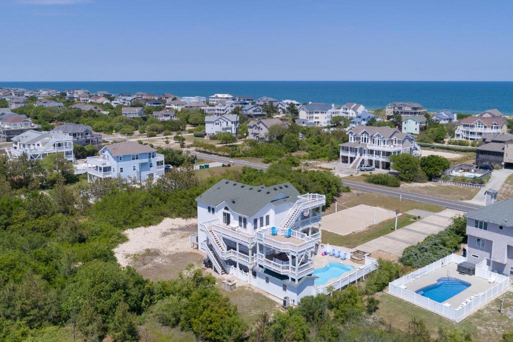 1398 - Decked Out by Resort Realty, Corolla (updated prices 2025)