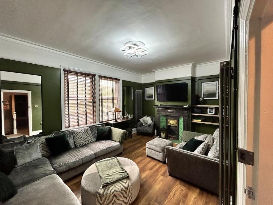 The Green House Hythe, Kent (updated prices 2025)