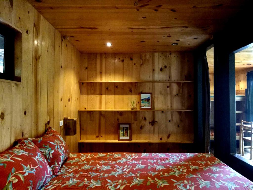 GISY Lake House 2F, Lập Trí (updated prices 2026)