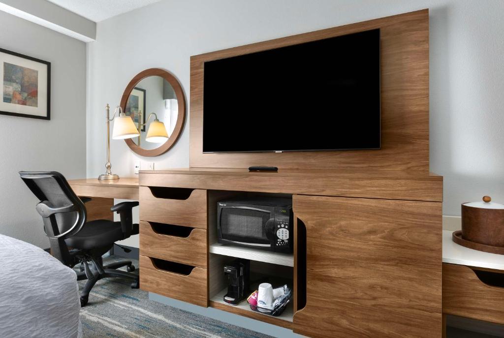 Hampton Inn Belmont at Montcross, Belmont (updated prices 2025)