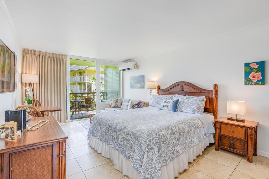 Islander on the Beach 259 "Drift Away" A Oceanview Studio, Kapaa ...