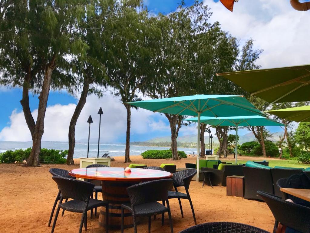 Islander on the Beach 259 "Drift Away" A Oceanview Studio, Kapaa ...