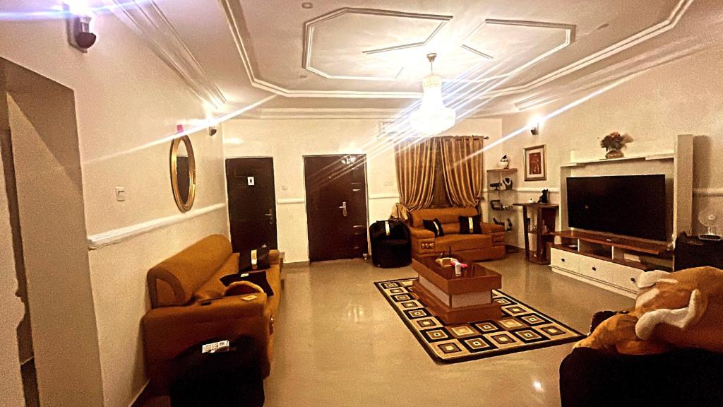 Single Occupancy Bedroom Female Only, Abuja (updated prices 2024)