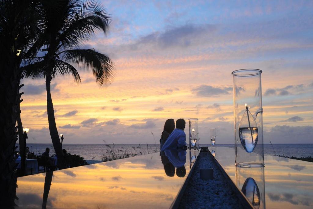 Grace Bay Club, Grace Bay (updated prices 2025)