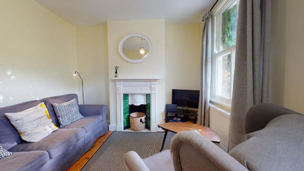 Quince Cottage, Oxford (updated prices 2025)