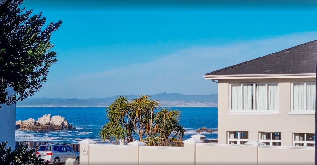 13 on Marine, Hermanus (updated prices 2026)