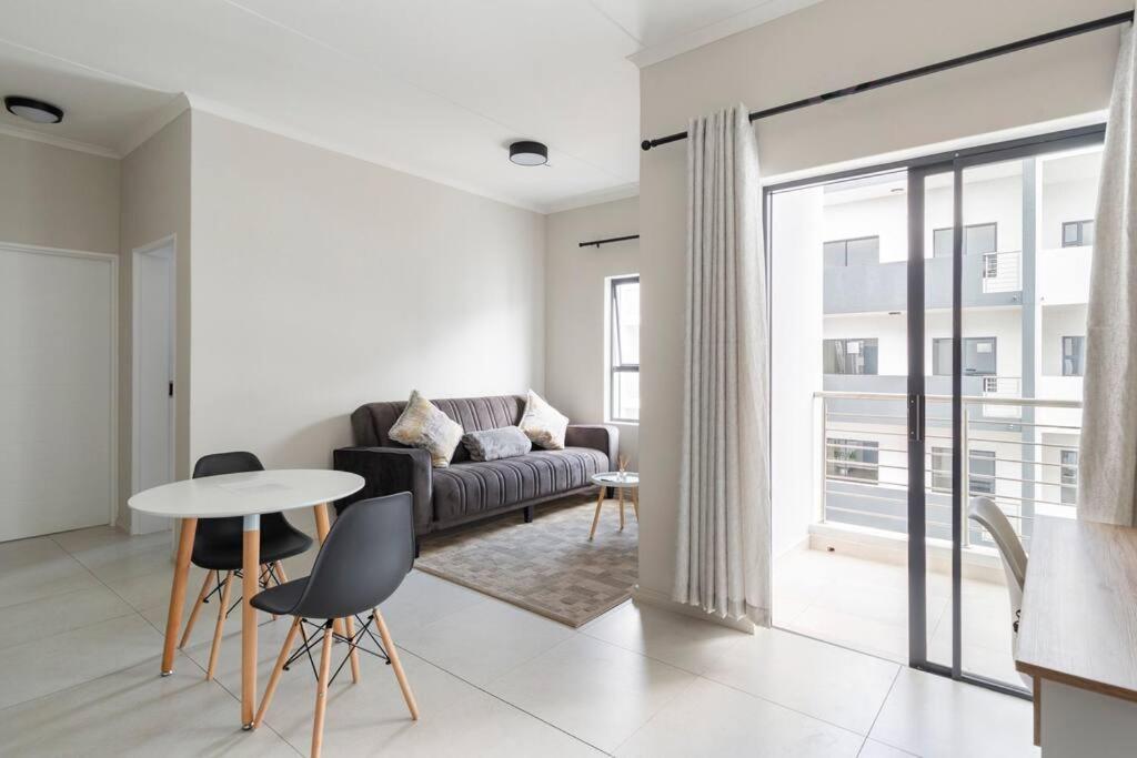 The Blissful Abode by BK Hospitable, Midrand – Updated 2024 Prices