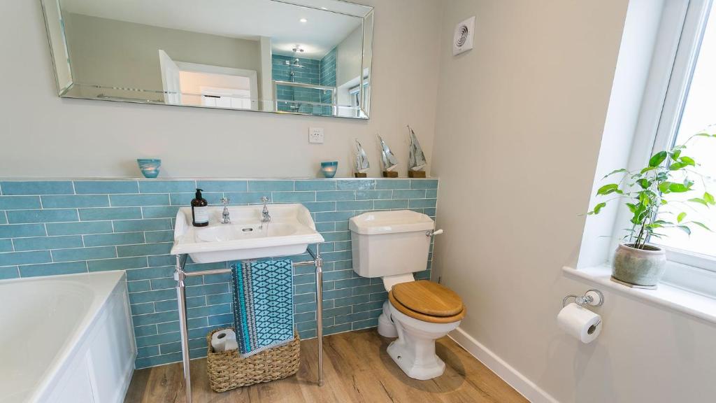 Noddfa, Menai Bridge (updated prices 2025)