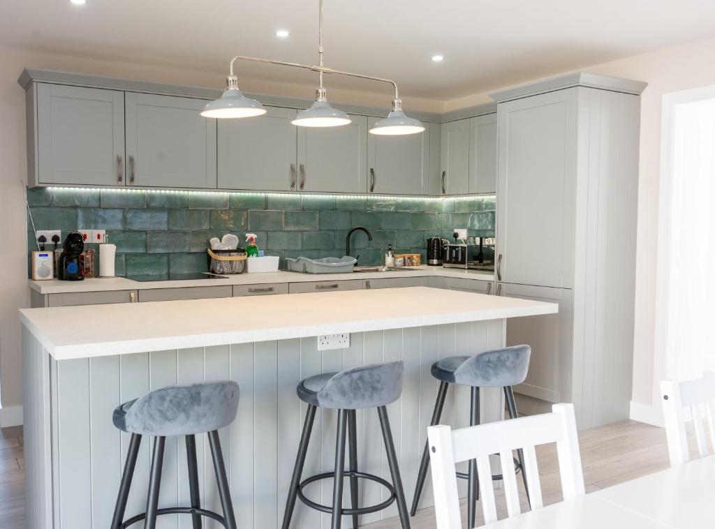 Stylish 4 Bed, newly renovated home in Nottingham, Nottingham (updated ...