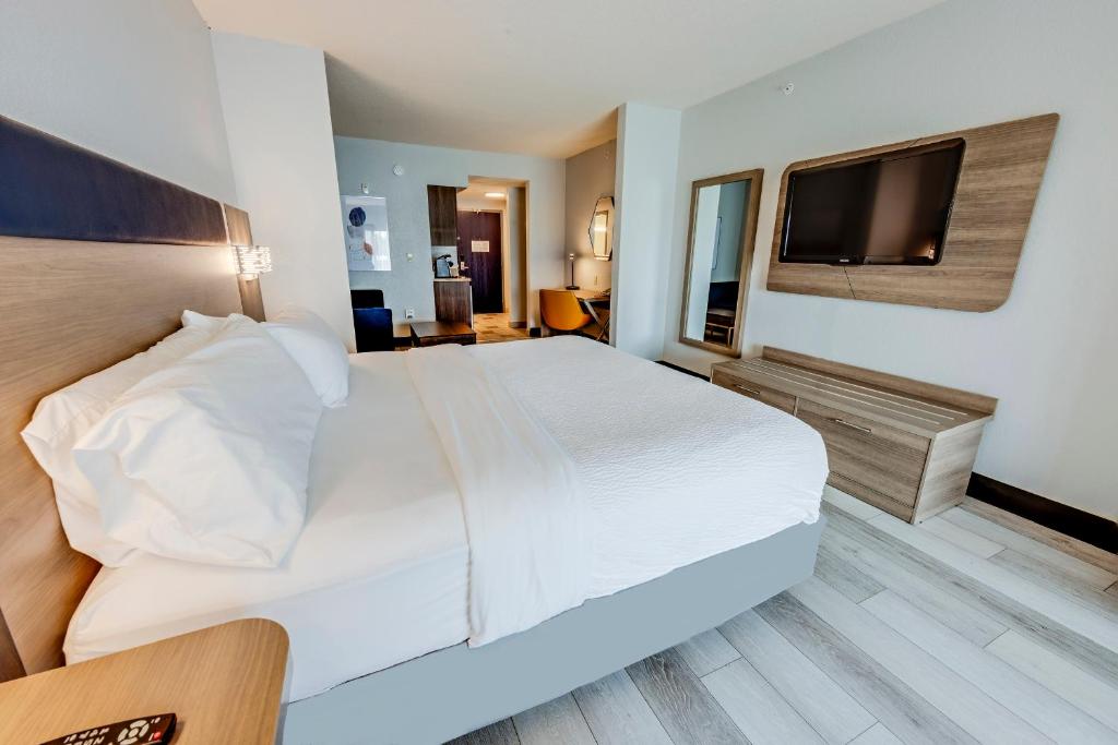 Holiday Inn Express Hotel & Suites Ohio State University- OSU Medical ...