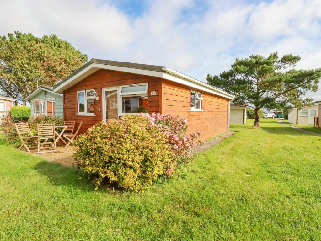 The Beach Cabin, Padstow (updated prices 2025)
