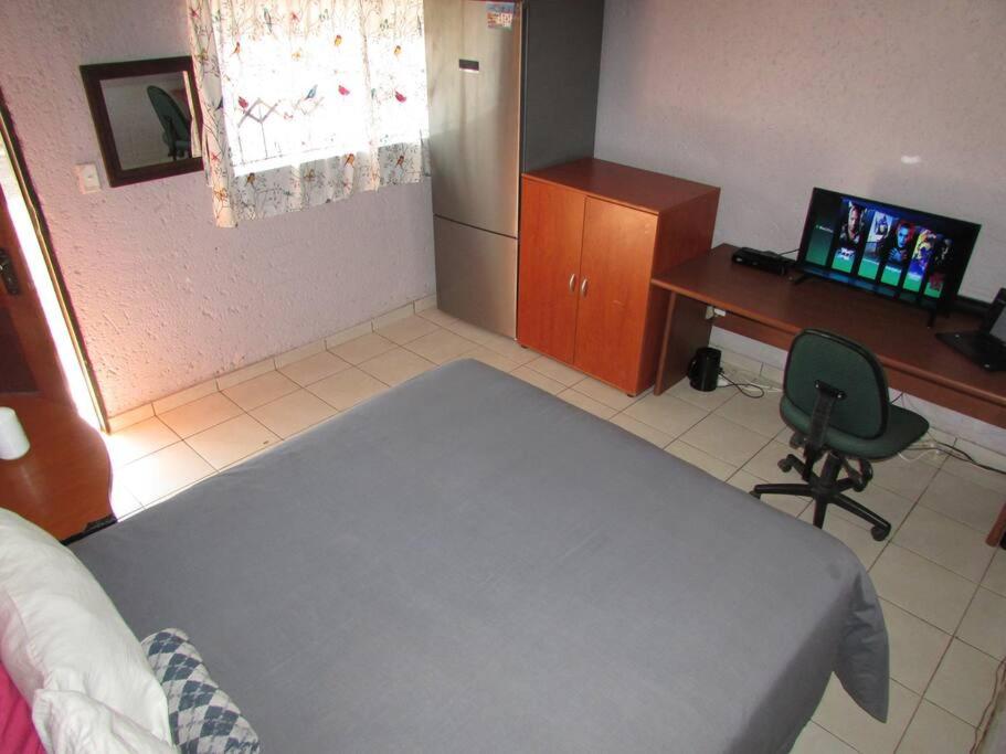 King-bed suit close to Dinokeng, Kekana (aktualisierte Preise für 2026)