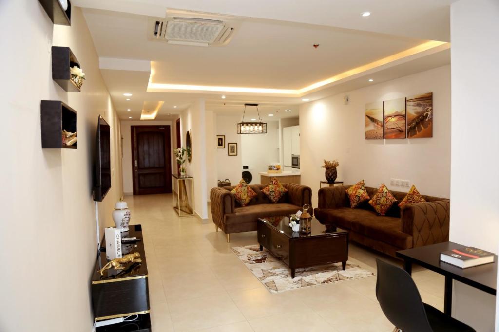 Luxury Apartment with Balcony in Gold Crest, DHA - Skyview Suite ...