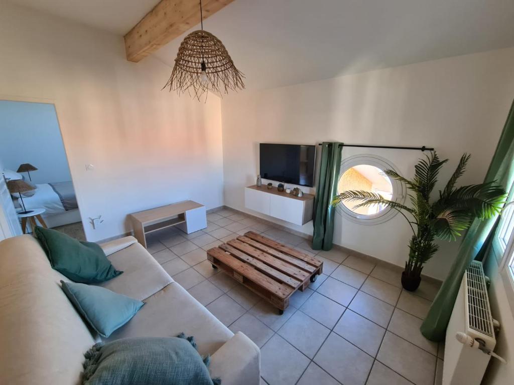 Casa Papidou, Charmante Maison au calme, Jonage (aktualisierte Preise ...